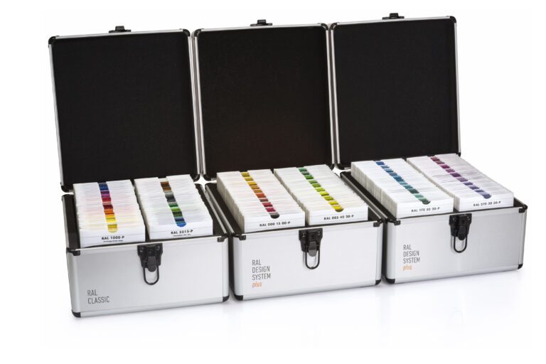 RAL CLASSIC Register Box - VeriVide